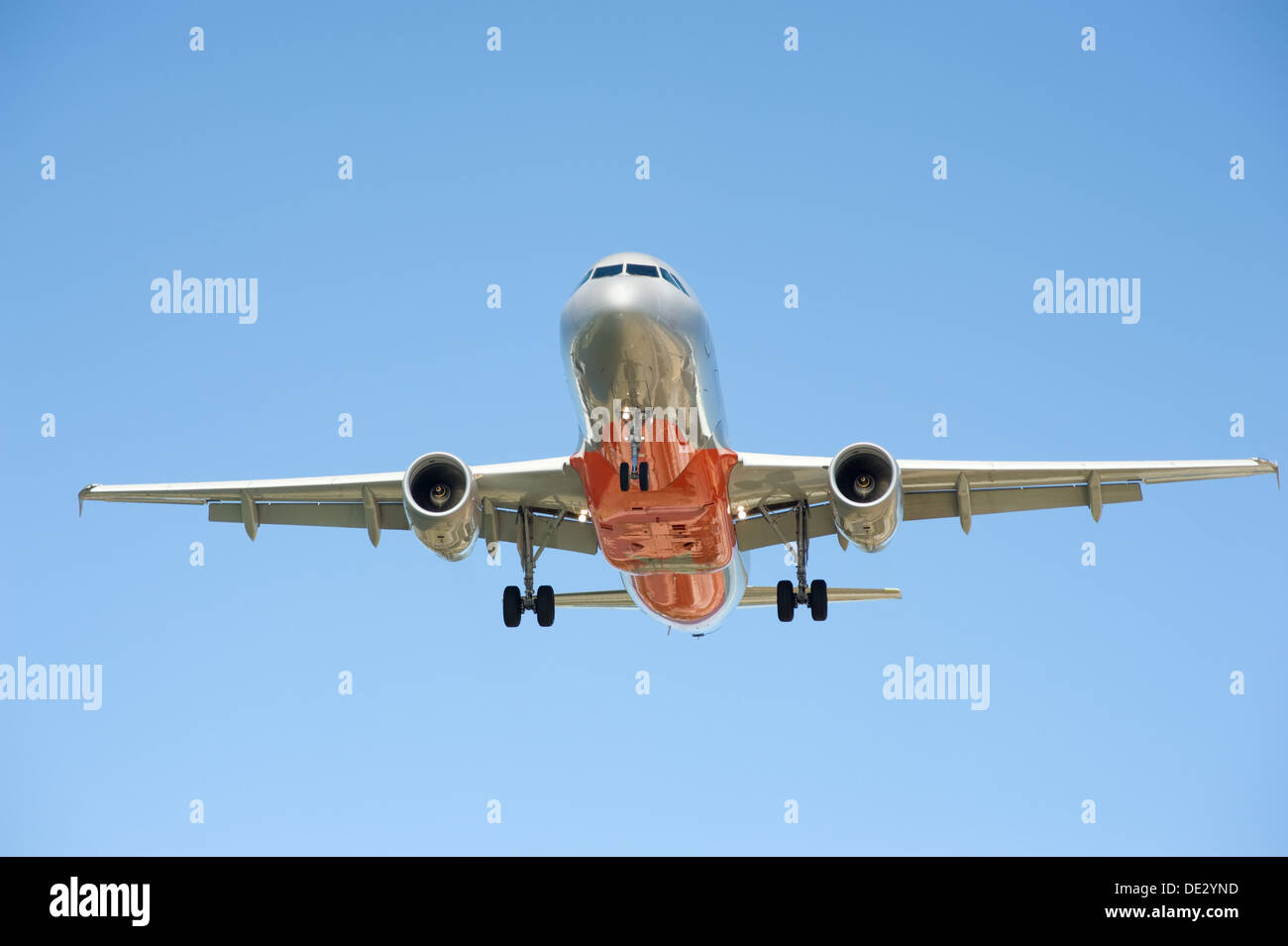 Flying wing cockpit hi-res stock photography and images - Alamy