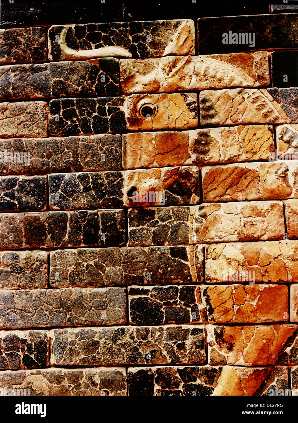 Babylon ishtar gate reconstruction hi-res stock photography and images ...