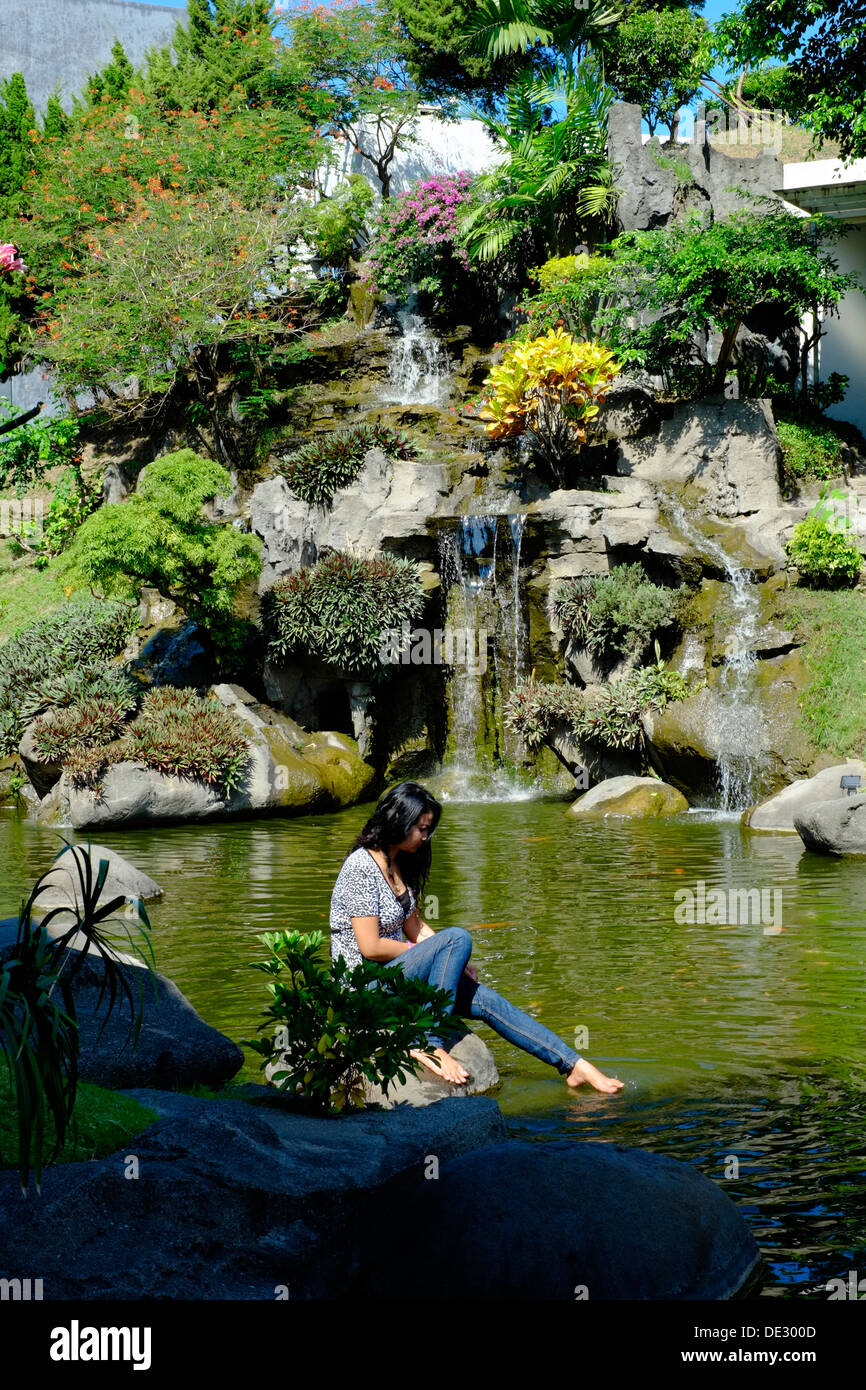 Dipping toes in water hi-res stock photography and images - Alamy