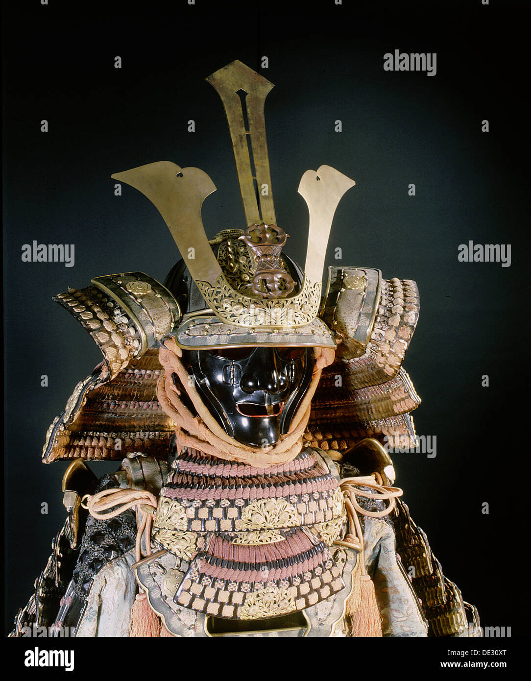 Samurai mask hi-res stock photography and images - Alamy
