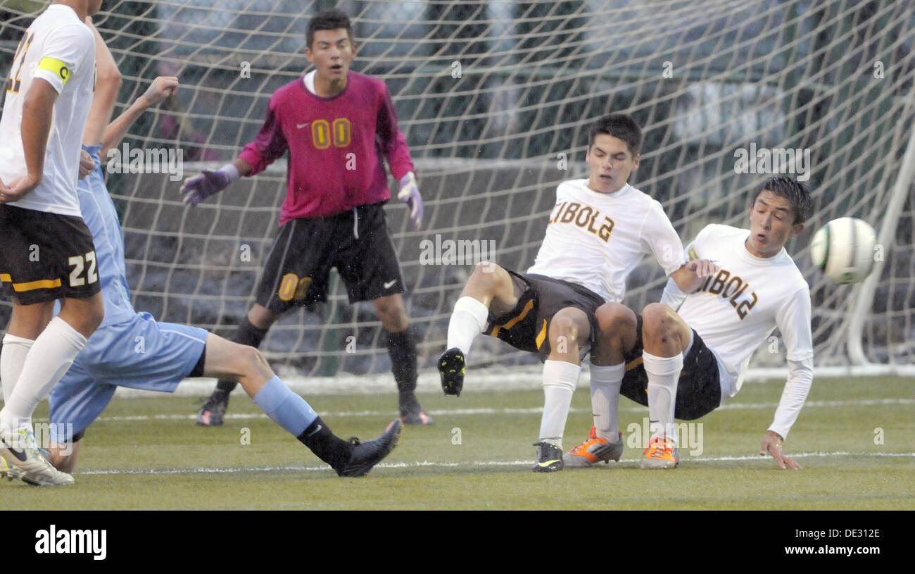 Sept. 10, 2013 - U.S. - Greg Sorber -- Cibola's Daniel Wilson and Joe ...