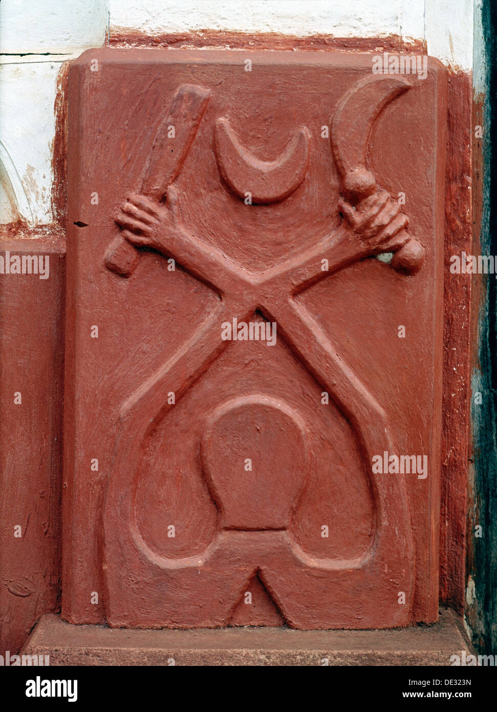 Spirit medium africa hi-res stock photography and images - Alamy