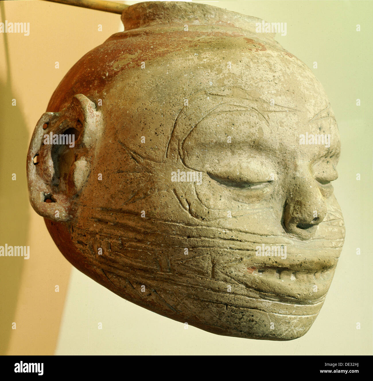 Head Effigy Vessel High Resolution Stock Photography and Images - Alamy