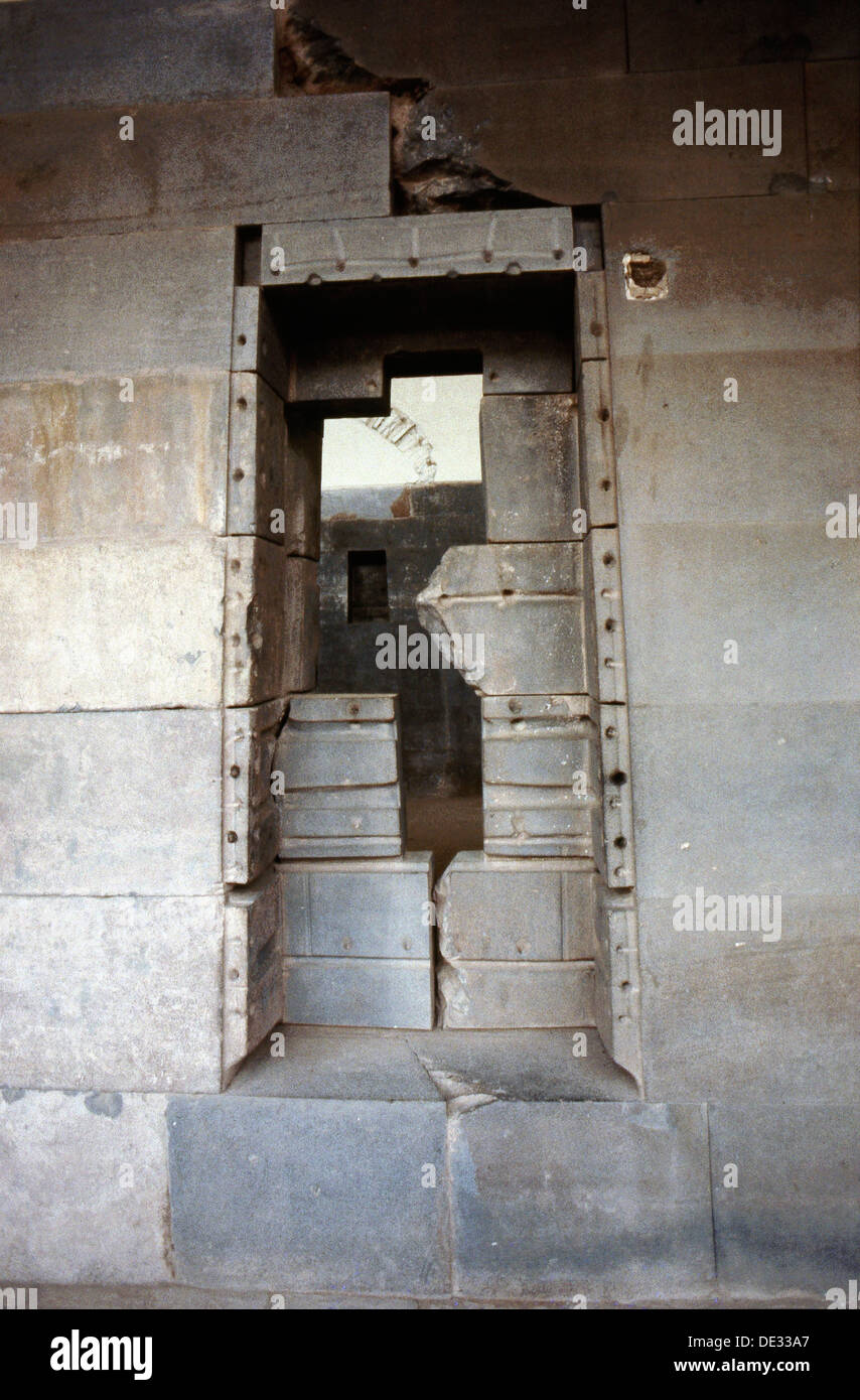 Inca Foundations High Resolution Stock Photography and Images - Alamy