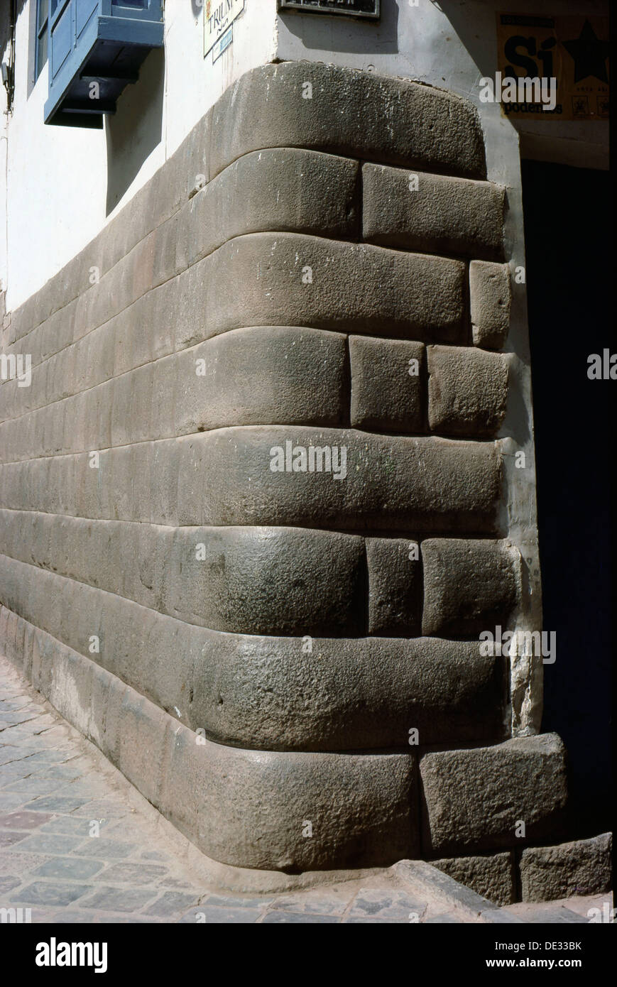 Inca foundations hi-res stock photography and images - Alamy