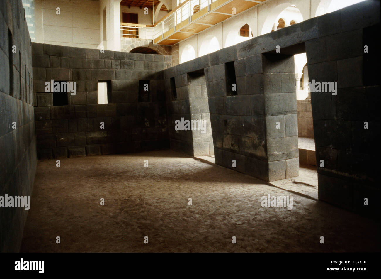 Inca masonry inside coricancha hi-res stock photography and images - Alamy