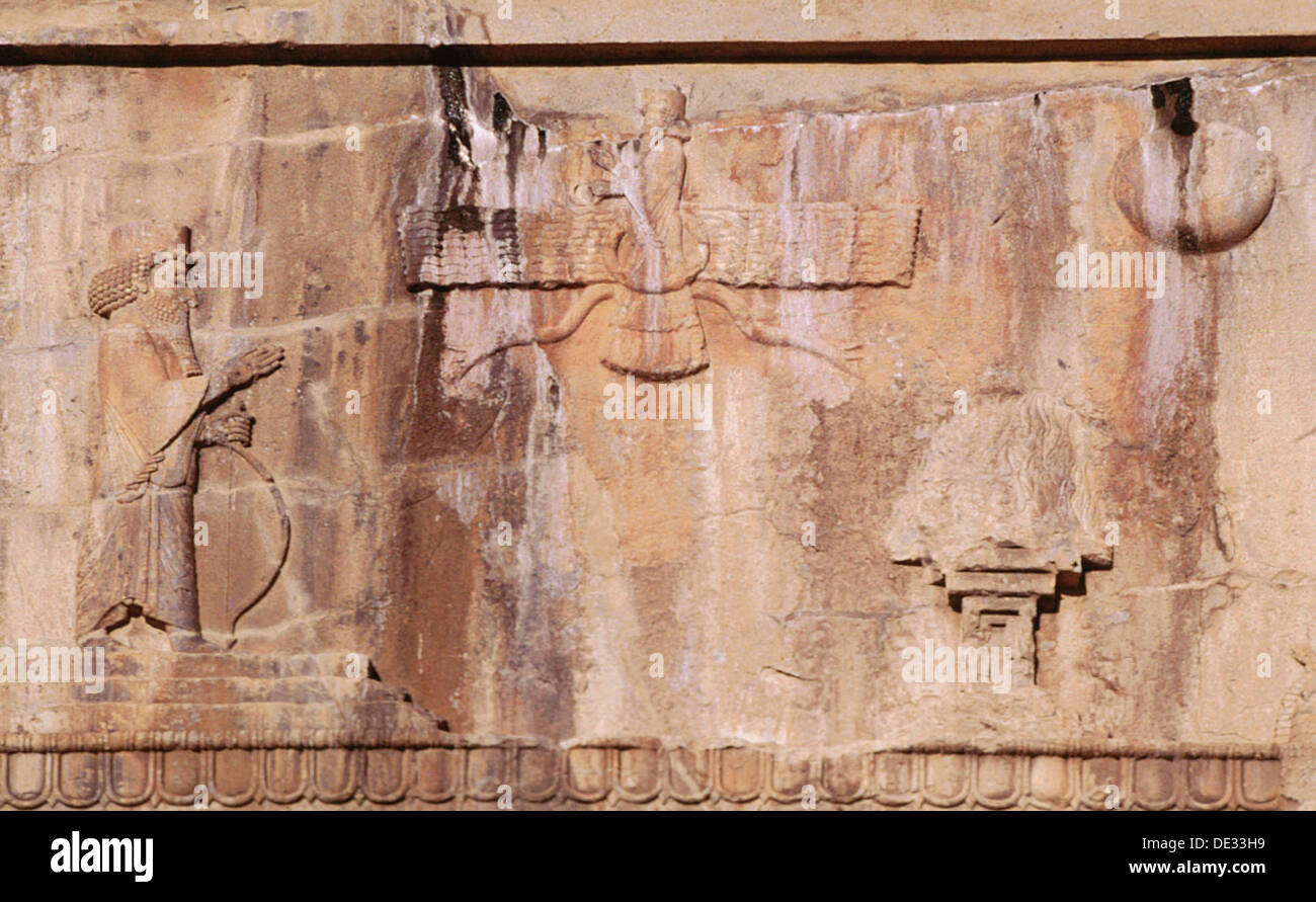 Darius ahura mazda hi-res stock photography and images - Alamy