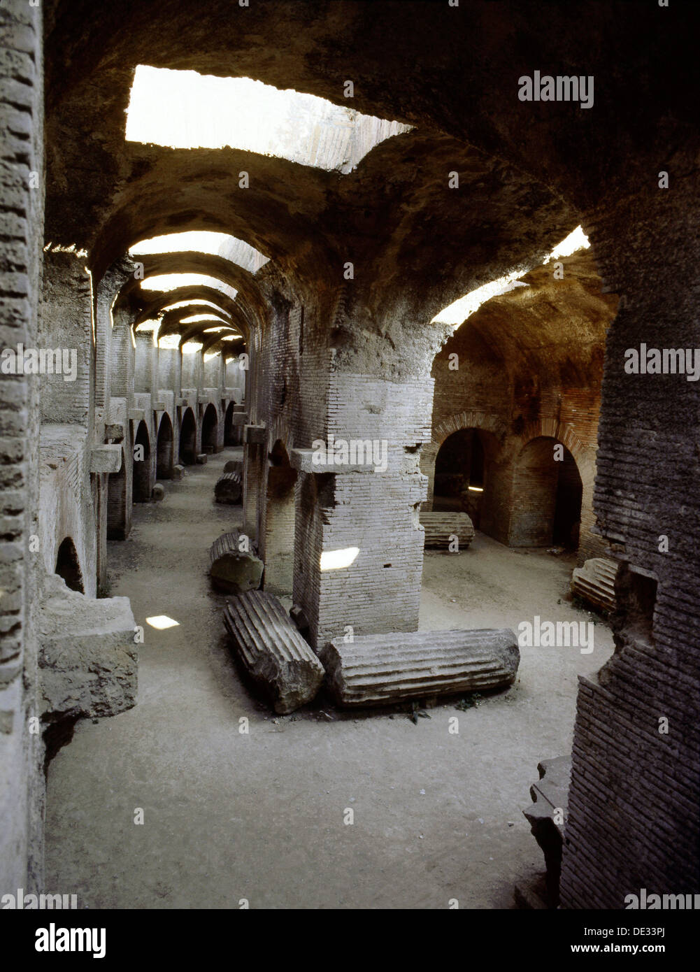 Puteoli amphitheater hi-res stock photography and images - Alamy