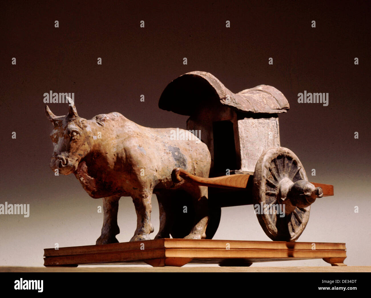 Bullock cart pottery hi-res stock photography and images - Alamy