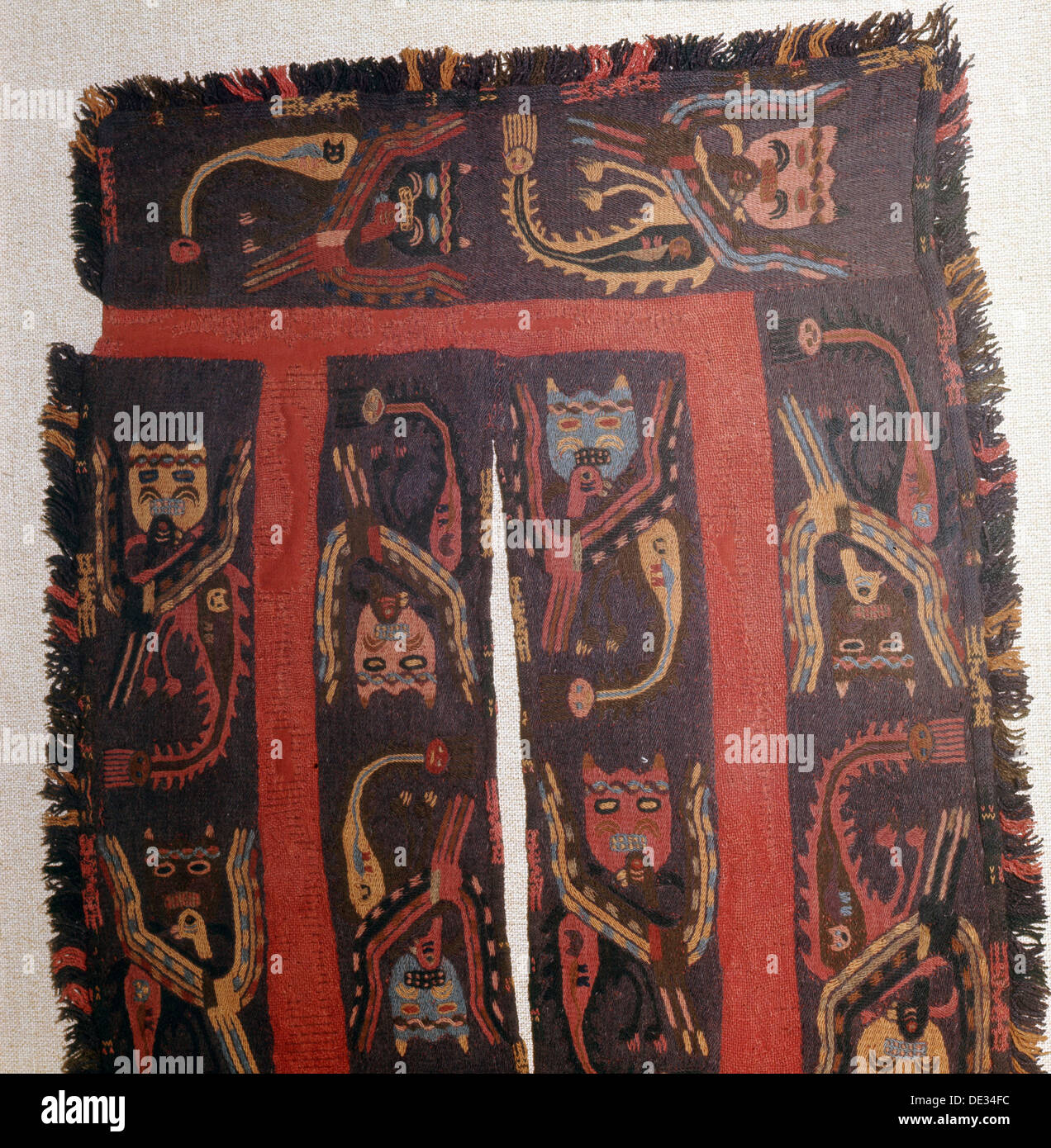 Paracas Textile High Resolution Stock Photography and Images - Alamy