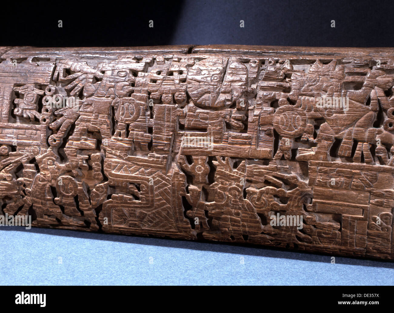 Pre columbian mesoamerica artefact hi-res stock photography and images ...