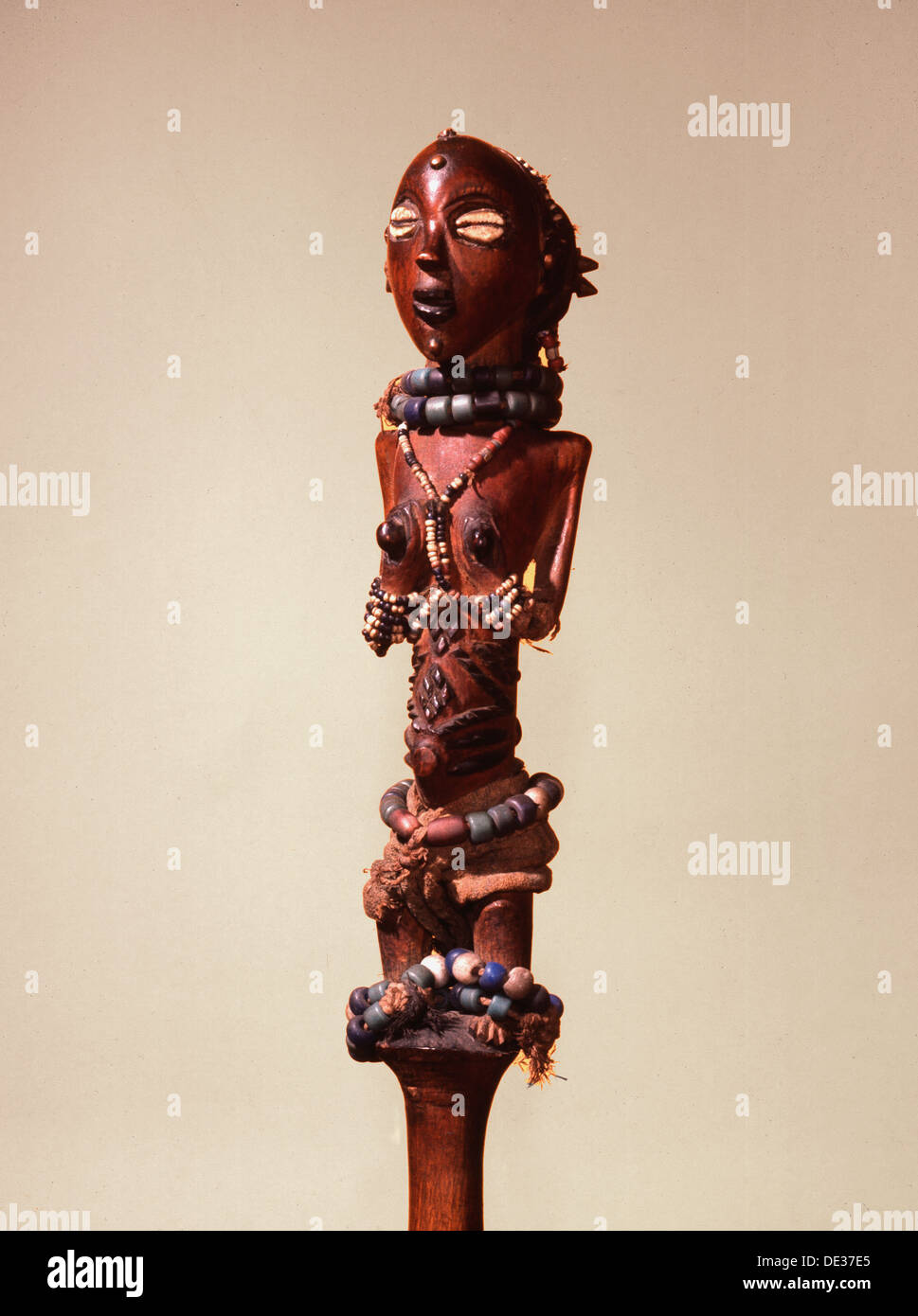 Congo wooden sculpture hi-res stock photography and images - Alamy