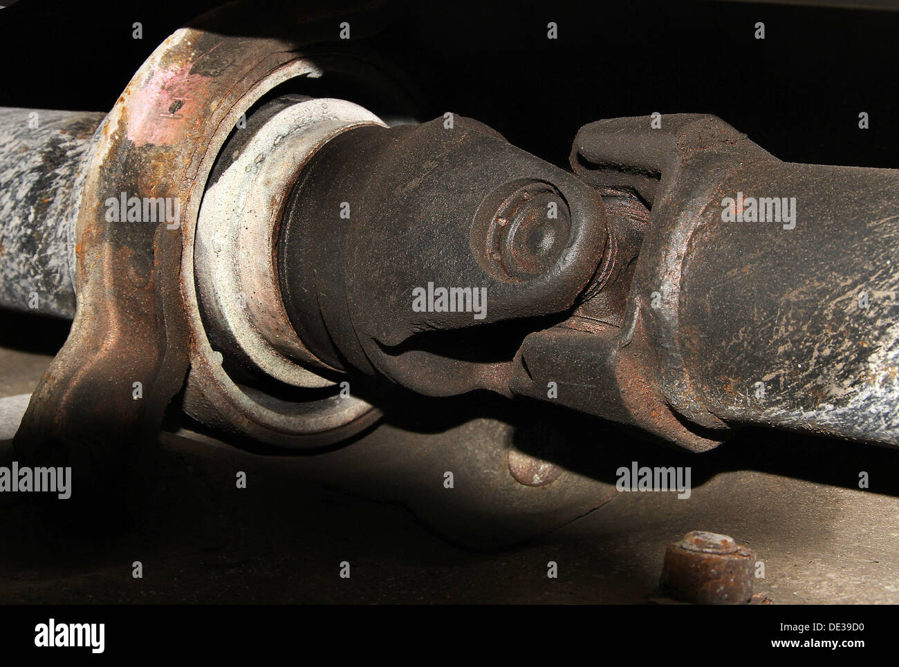Drive shaft car hi-res stock photography and images - Alamy