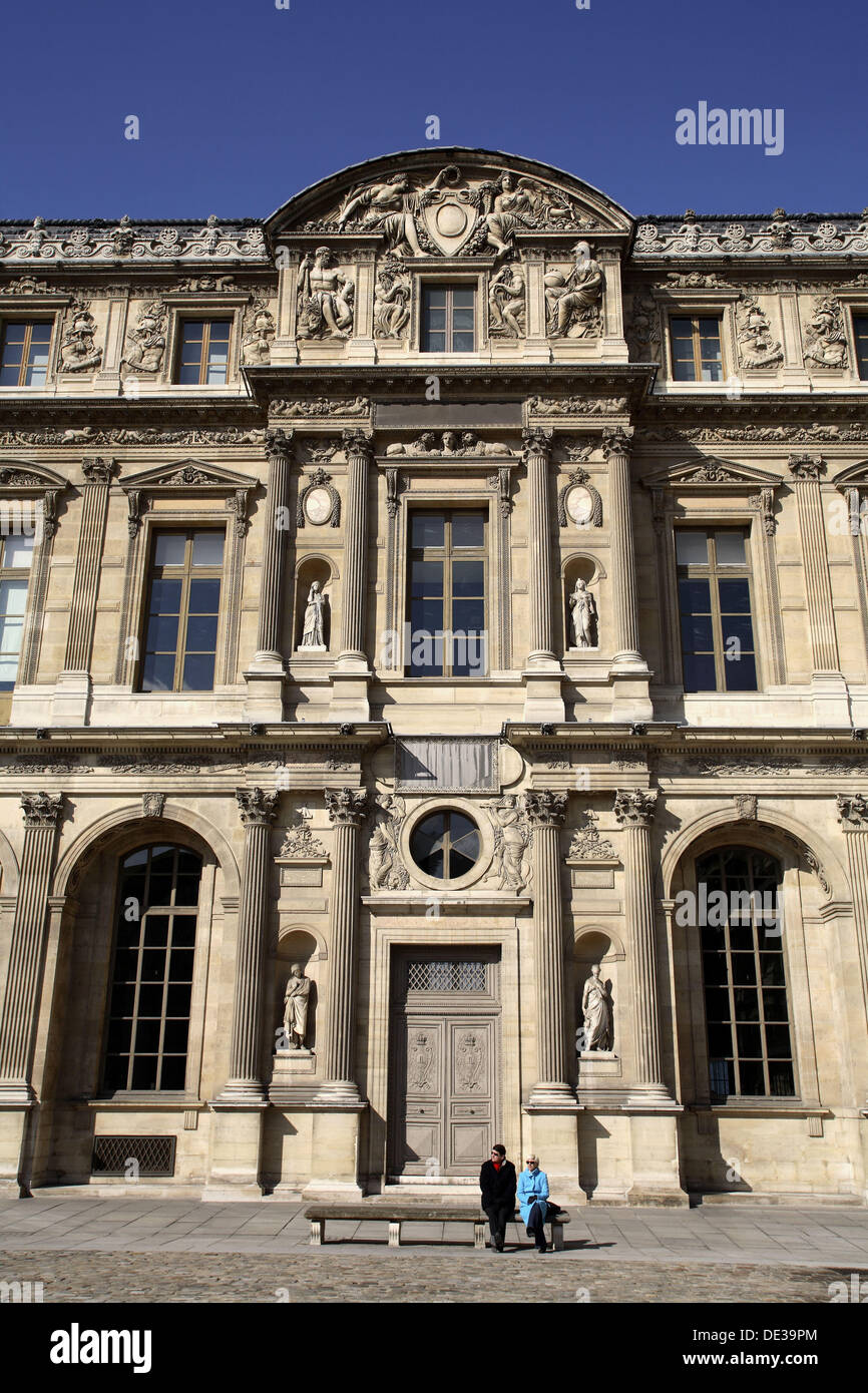 Louvre art museum musee du louvre palace hi-res stock photography and ...