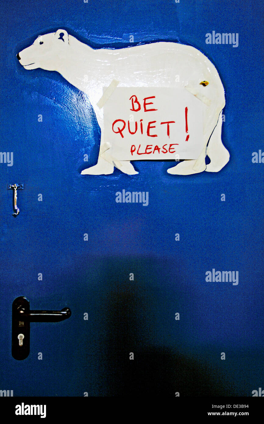 Quiet Please Sign Stock Photos & Quiet Please Sign Stock Images - Alamy