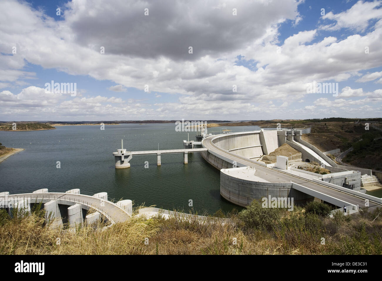 Alqueva barrage hi-res stock photography and images - Alamy