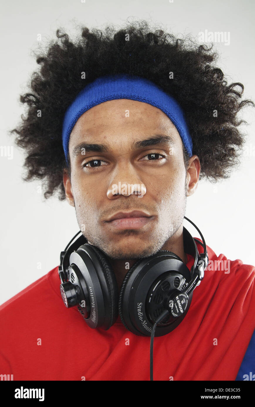 Cameroonian music hi-res stock photography and images - Alamy