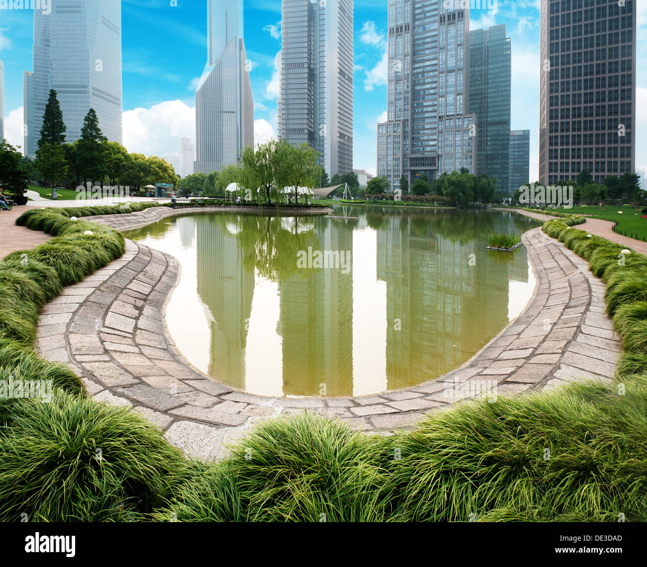 modern building with cloud Stock Photo - Alamy