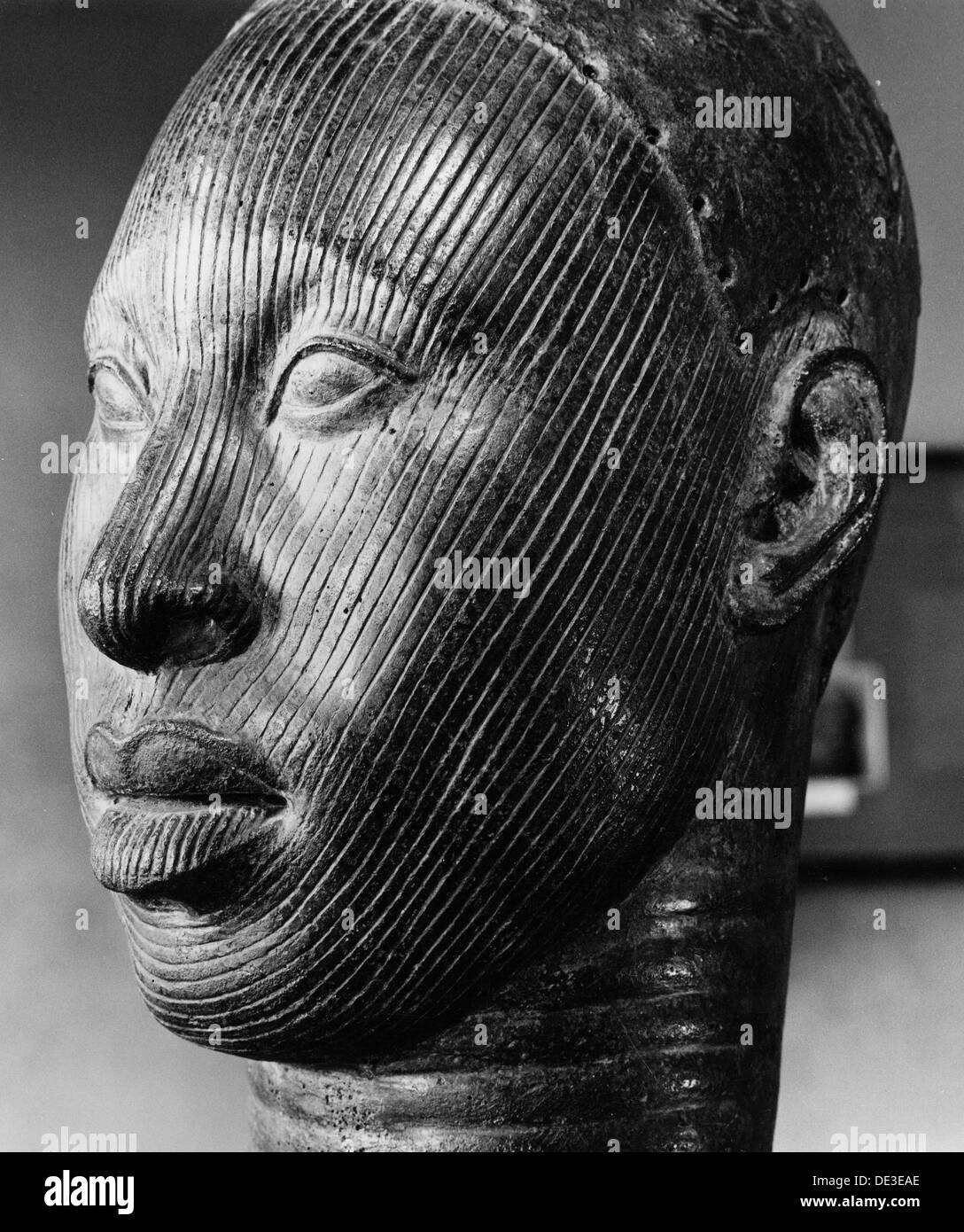 Scarification Nigeria Stock Photos & Scarification Nigeria Stock Images ...