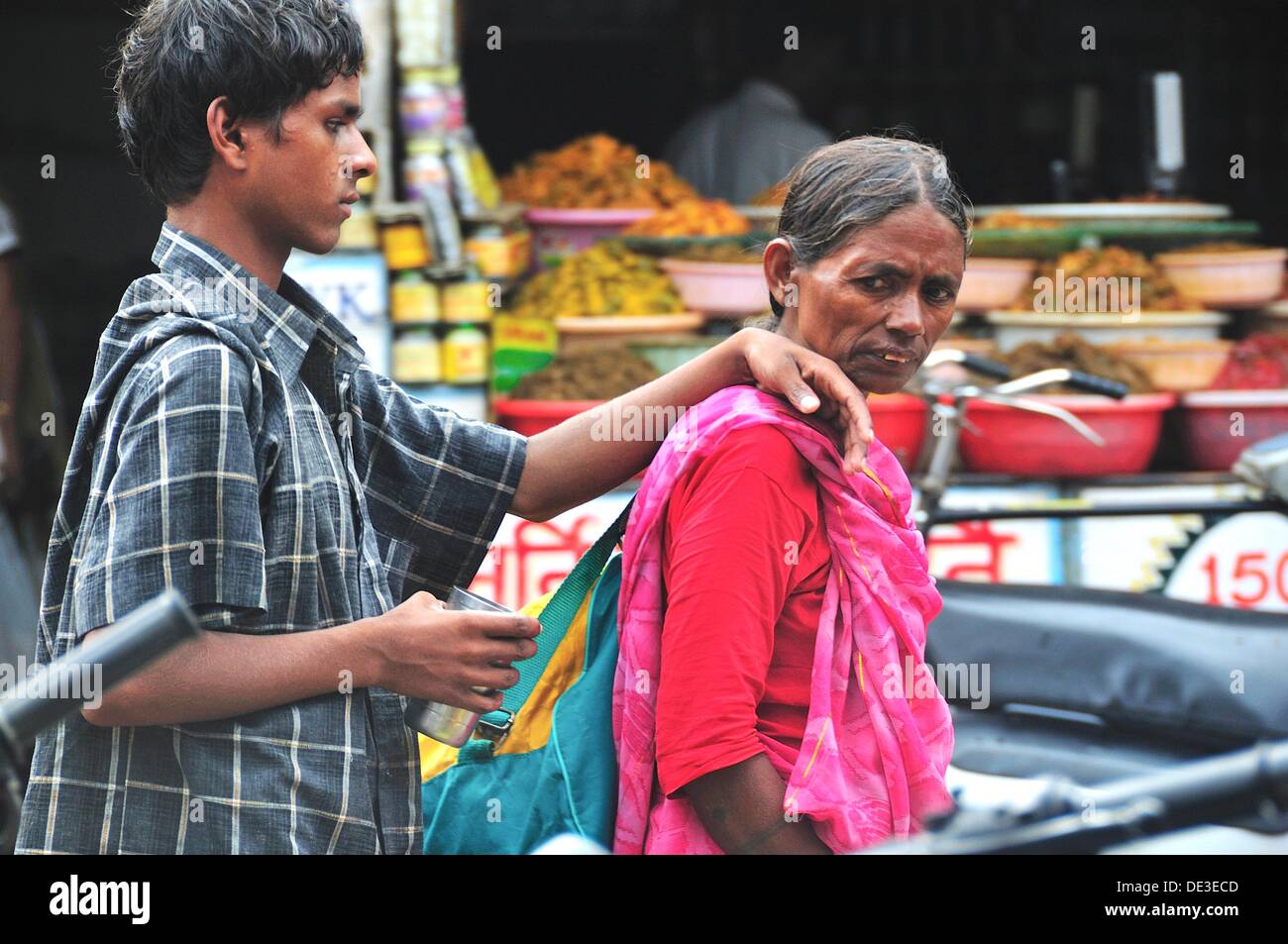 Blind people india hi-res stock photography and images - Alamy