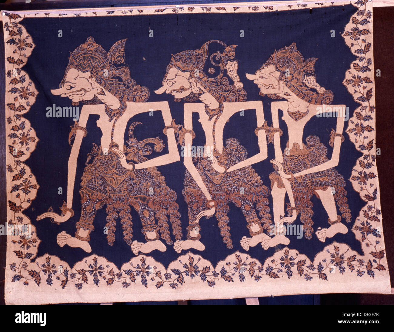 Batiks javanese hi-res stock photography and images - Alamy