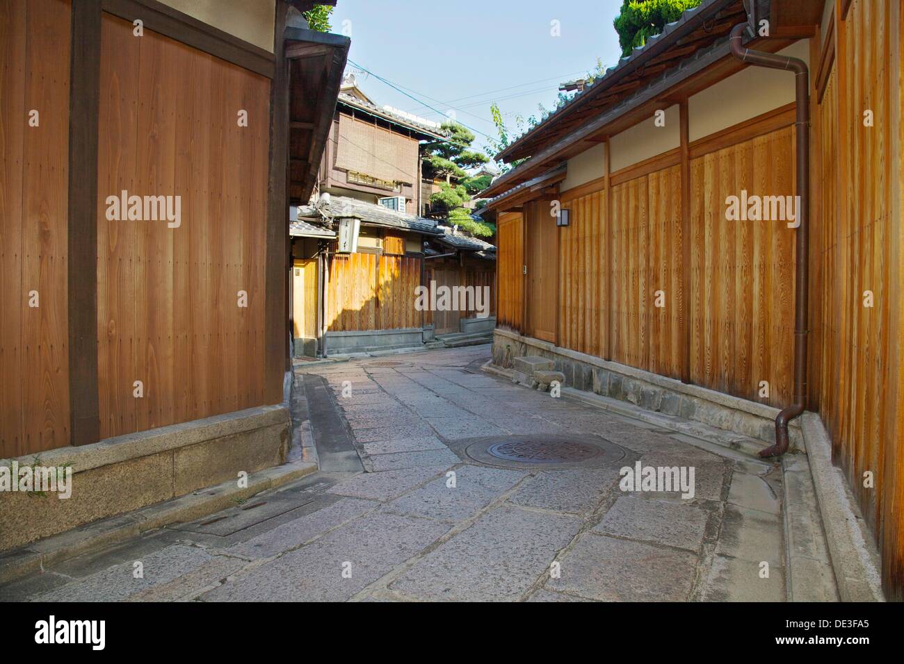 Ishibei koji alley hi-res stock photography and images - Alamy