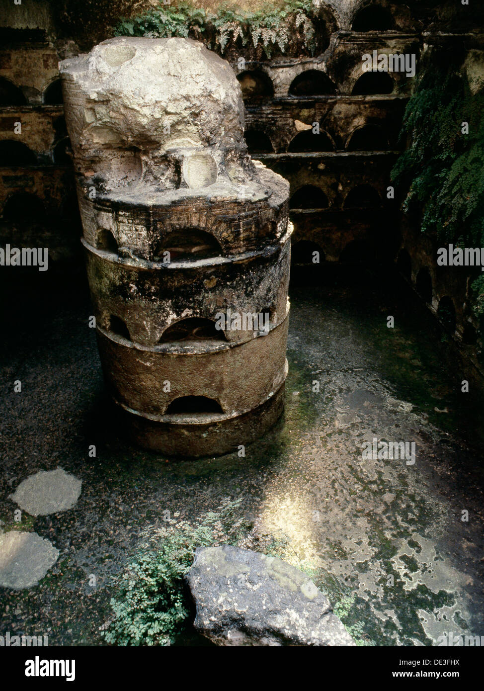 Roman Columbarium High Resolution Stock Photography and Images - Alamy