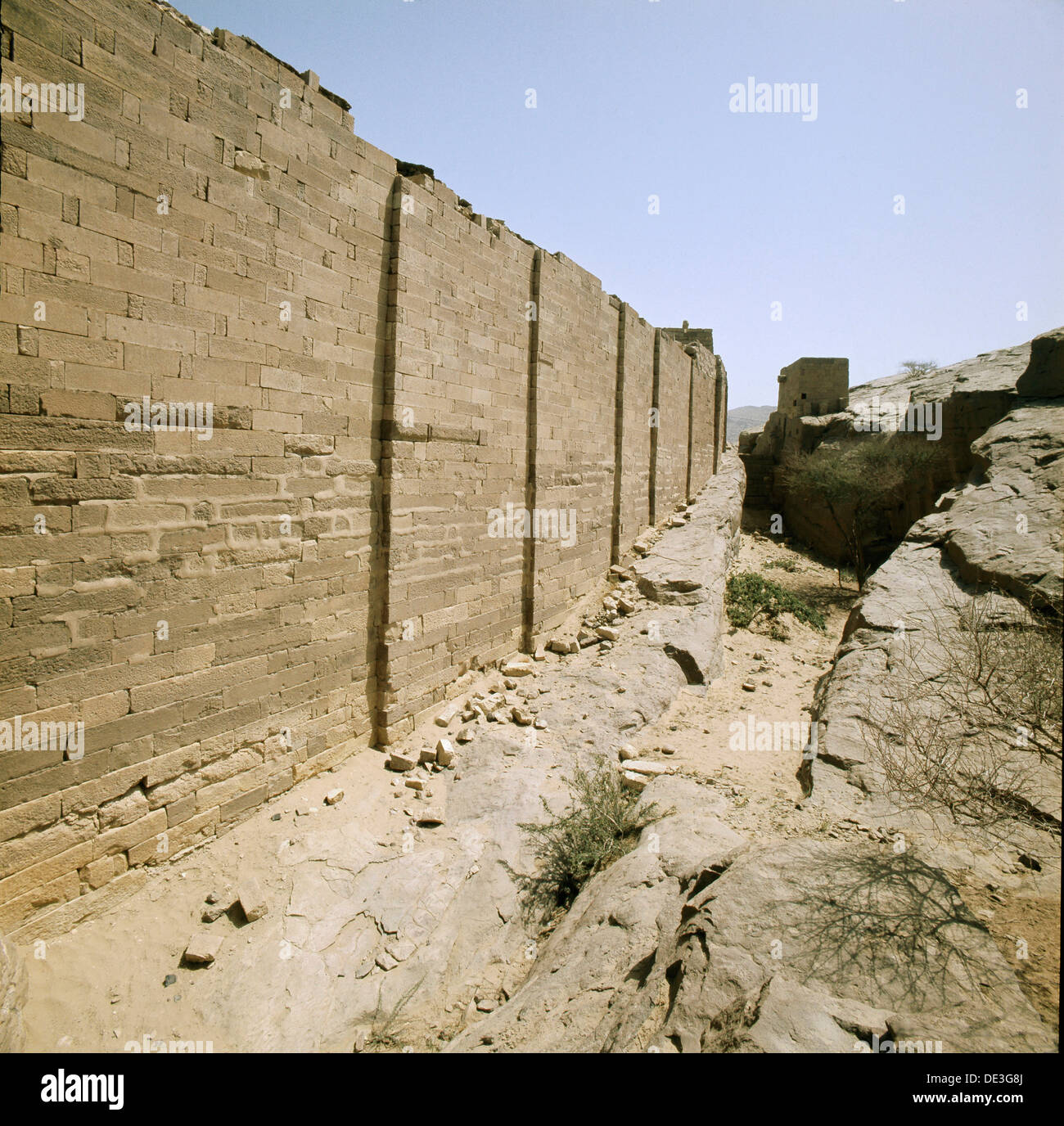 Marib ruins hi-res stock photography and images - Alamy