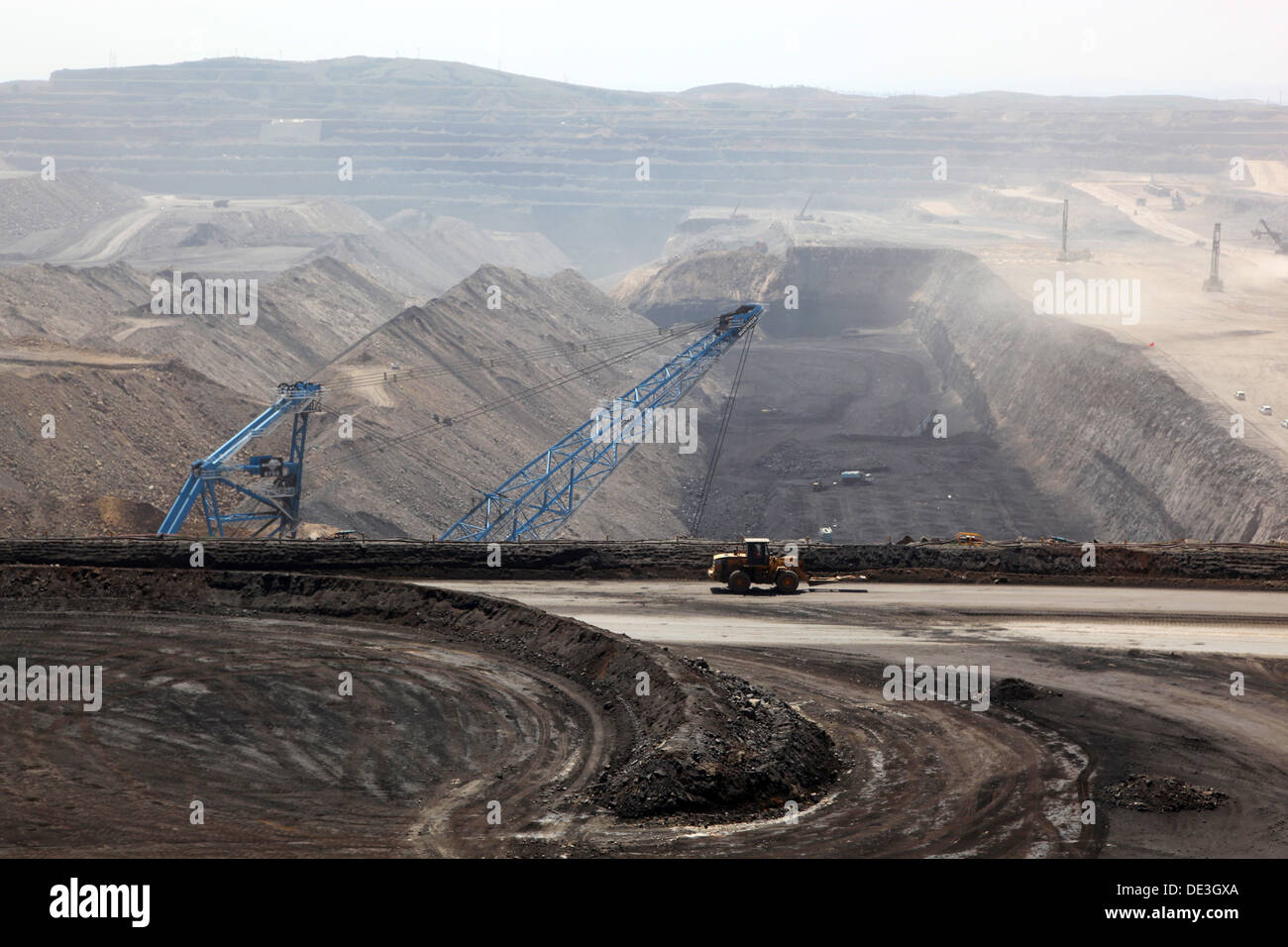 Mining environmental damage china hi-res stock photography and images ...