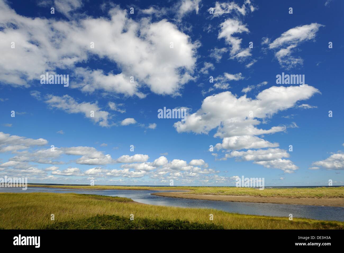Beach barrier lagoon system hi-res stock photography and images - Alamy