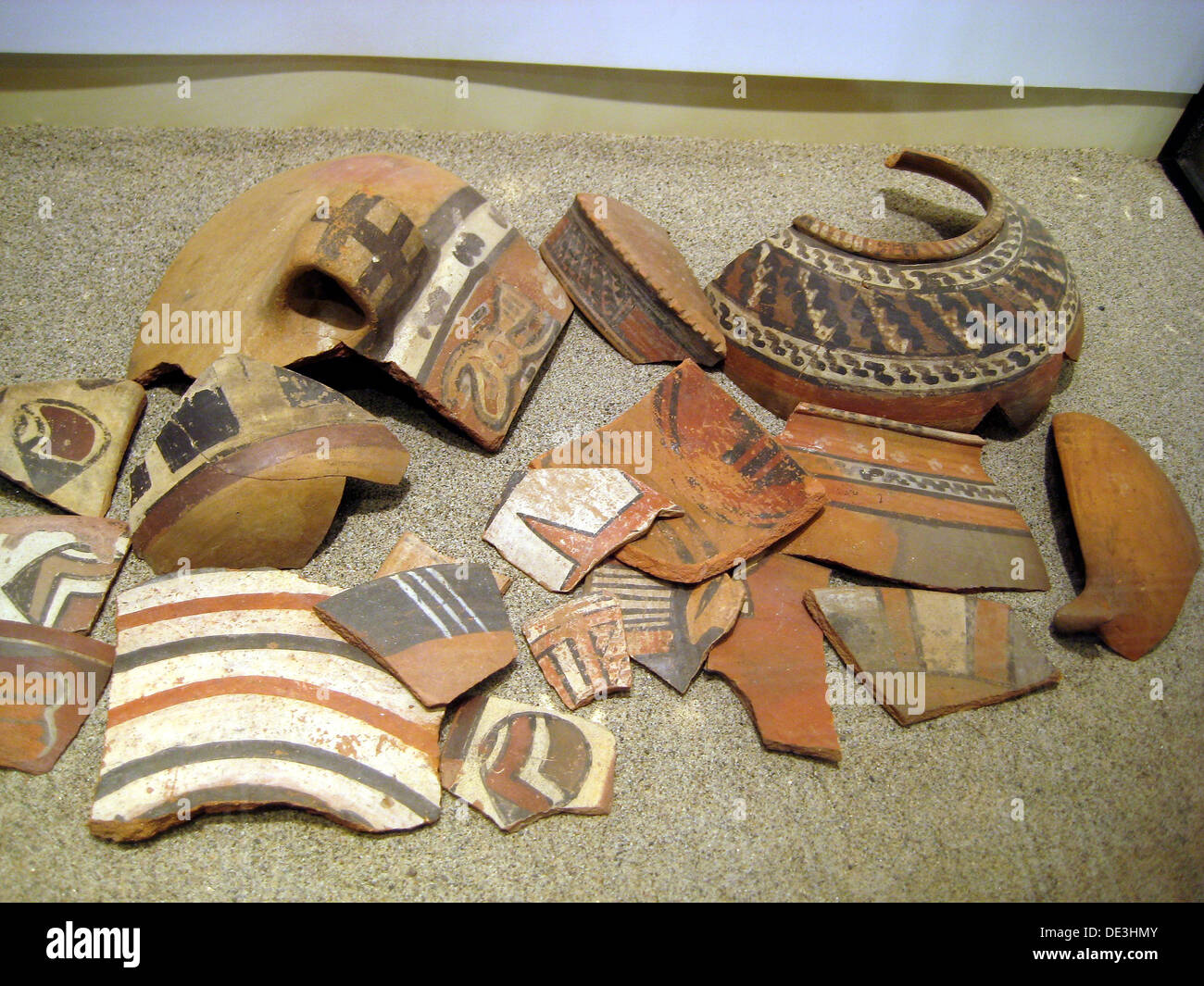 Pre pottery hi-res stock photography and images - Alamy