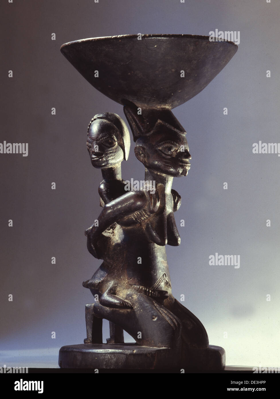 African diviner hi-res stock photography and images - Alamy