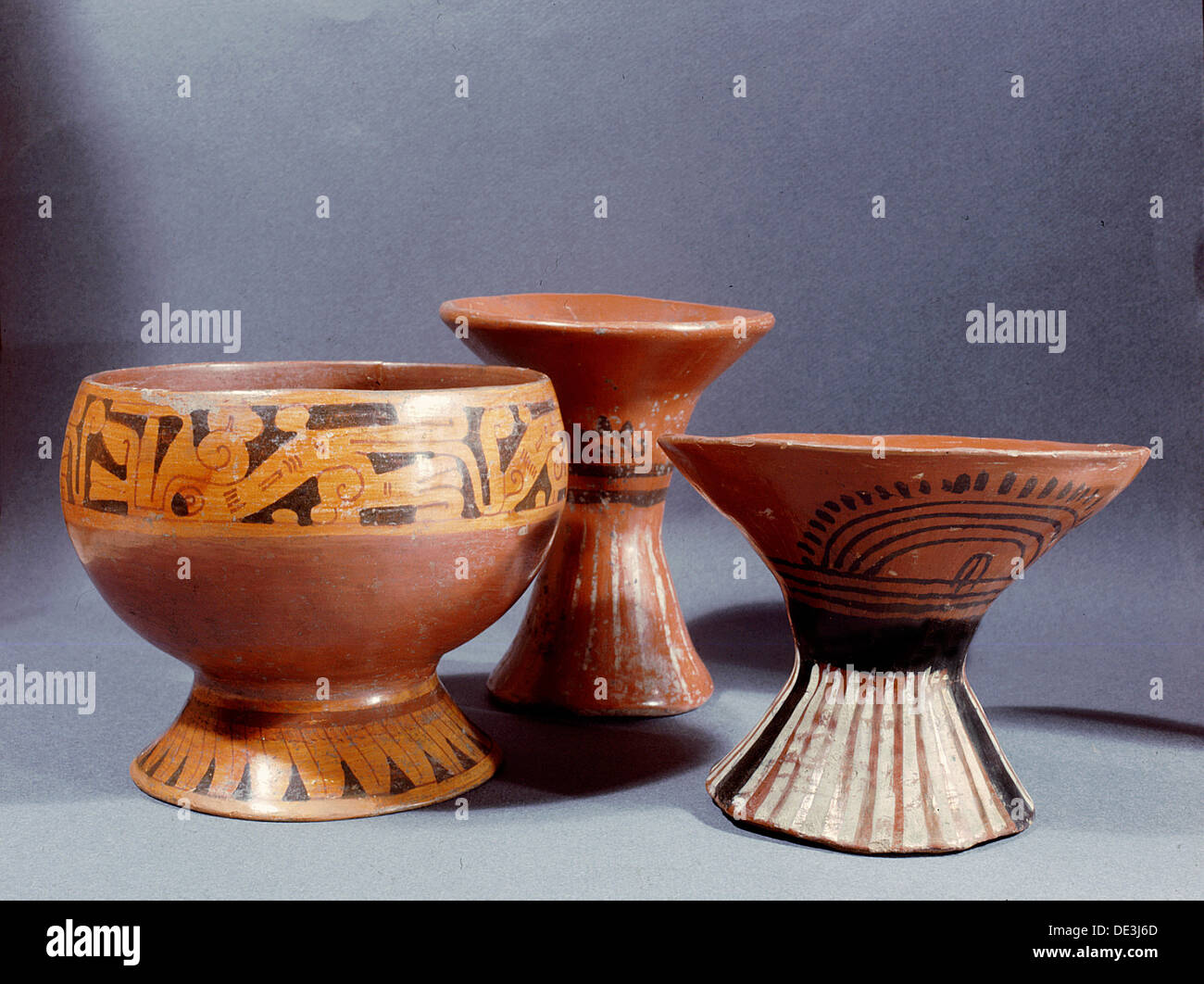 Pre columbian mesoamerica artefact hi-res stock photography and images ...