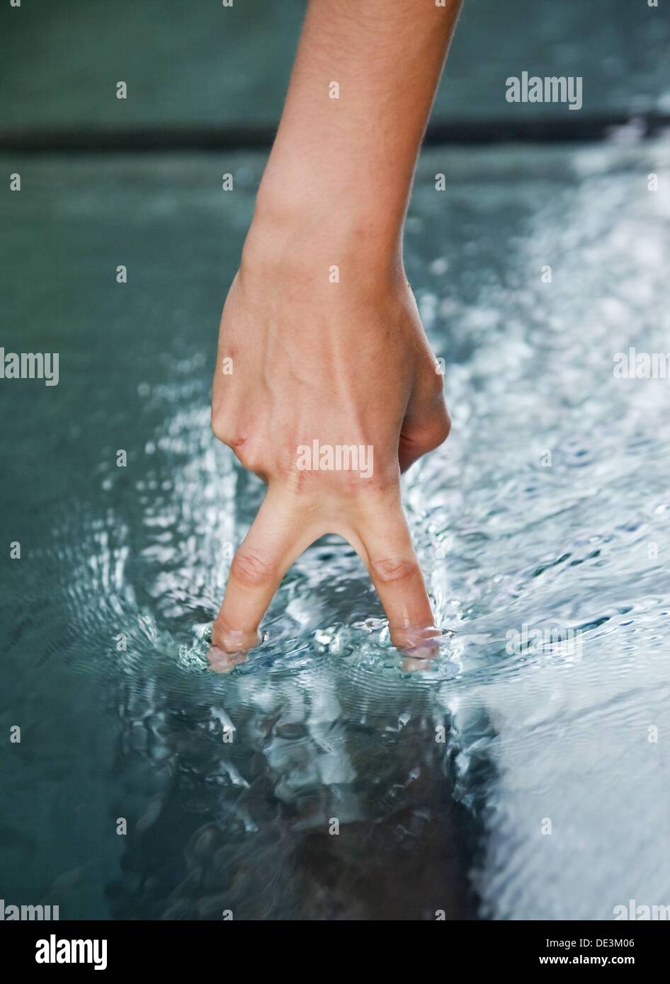 Hand bridge hi-res stock photography and images - Alamy