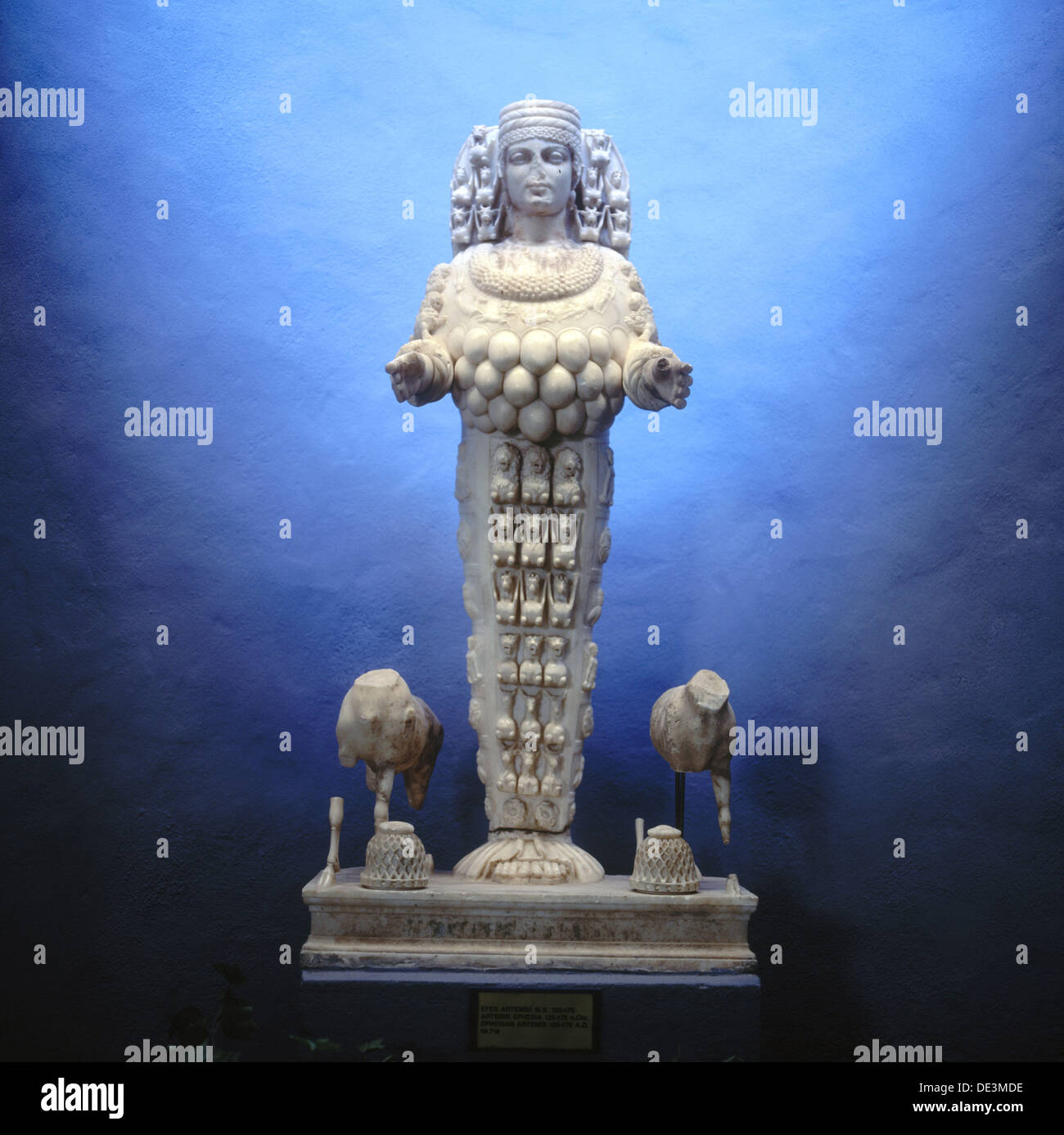 Statue Of Artemis Stock Photos & Statue Of Artemis Stock Images - Alamy