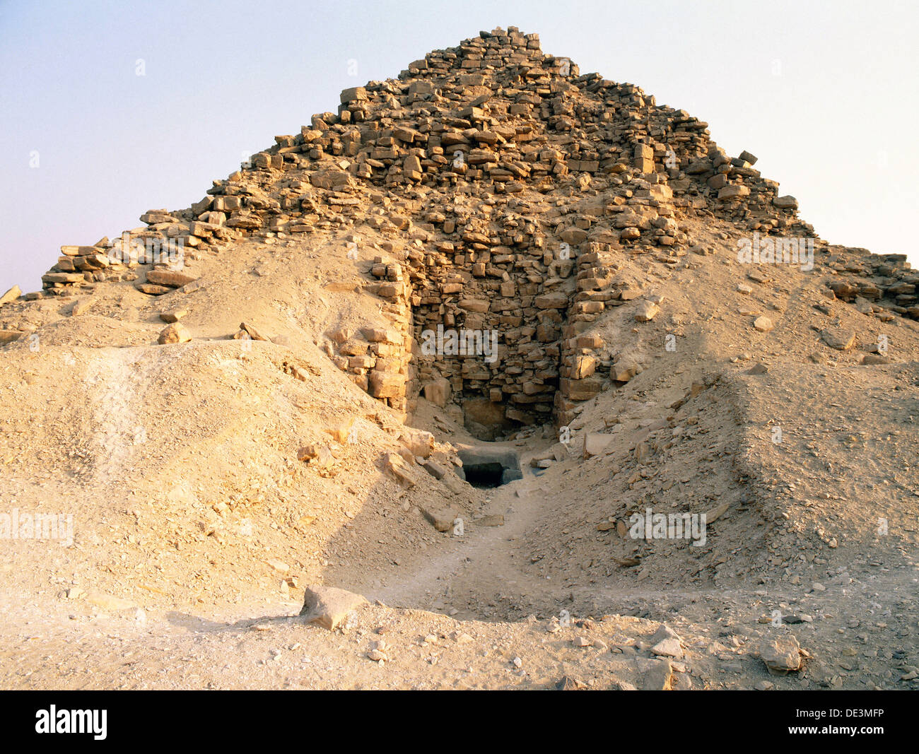 Pyramid of sahure hi-res stock photography and images - Alamy