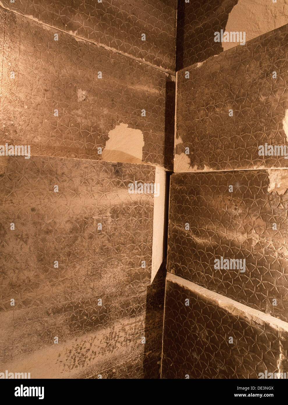 Pyramid ceiling High Resolution Stock Photography and Images - Alamy