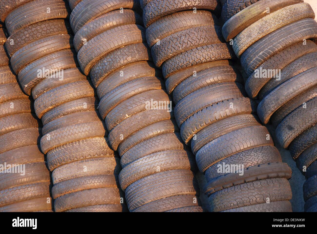 Stacks of old tires hi-res stock photography and images - Alamy