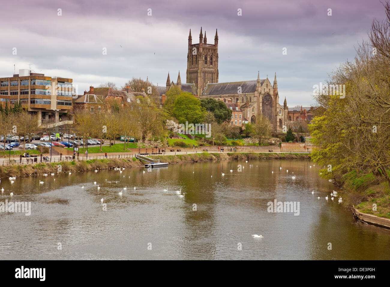 Worcester Cathedral and the River Severn from the town bridge ...