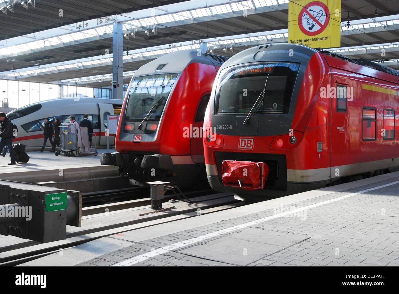 Regional trains of deutsche bahn ag hi-res stock photography and images ...