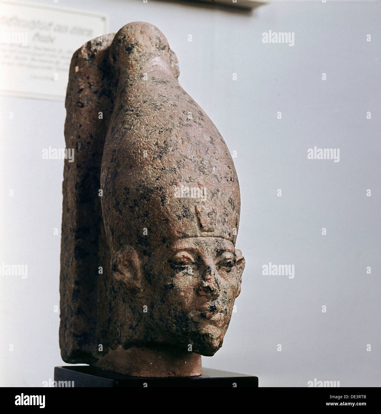 Sesostris iii hi-res stock photography and images - Alamy