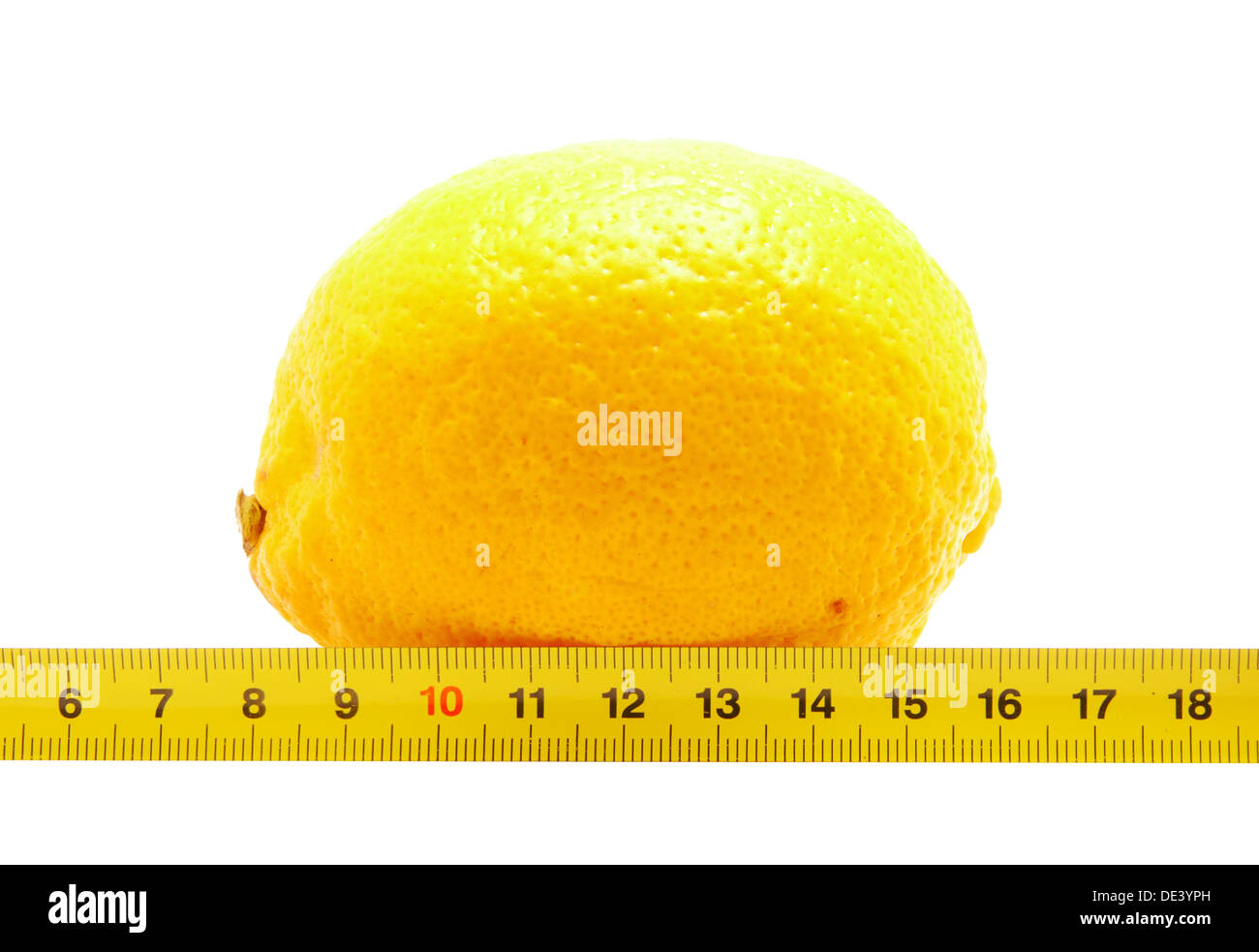 Lemon and ruler hi-res stock photography and images - Alamy