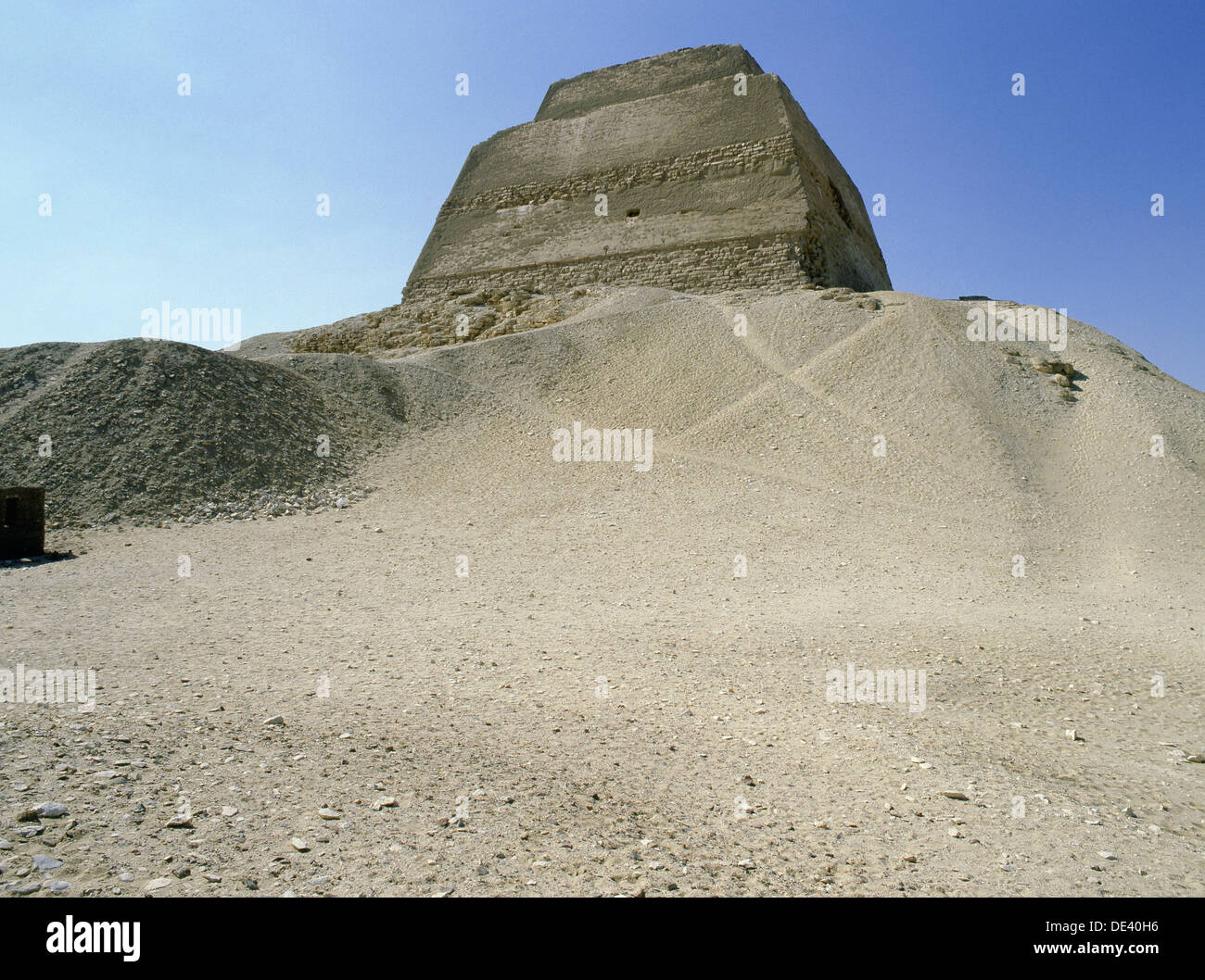 The collapsed pyramid hi-res stock photography and images - Alamy
