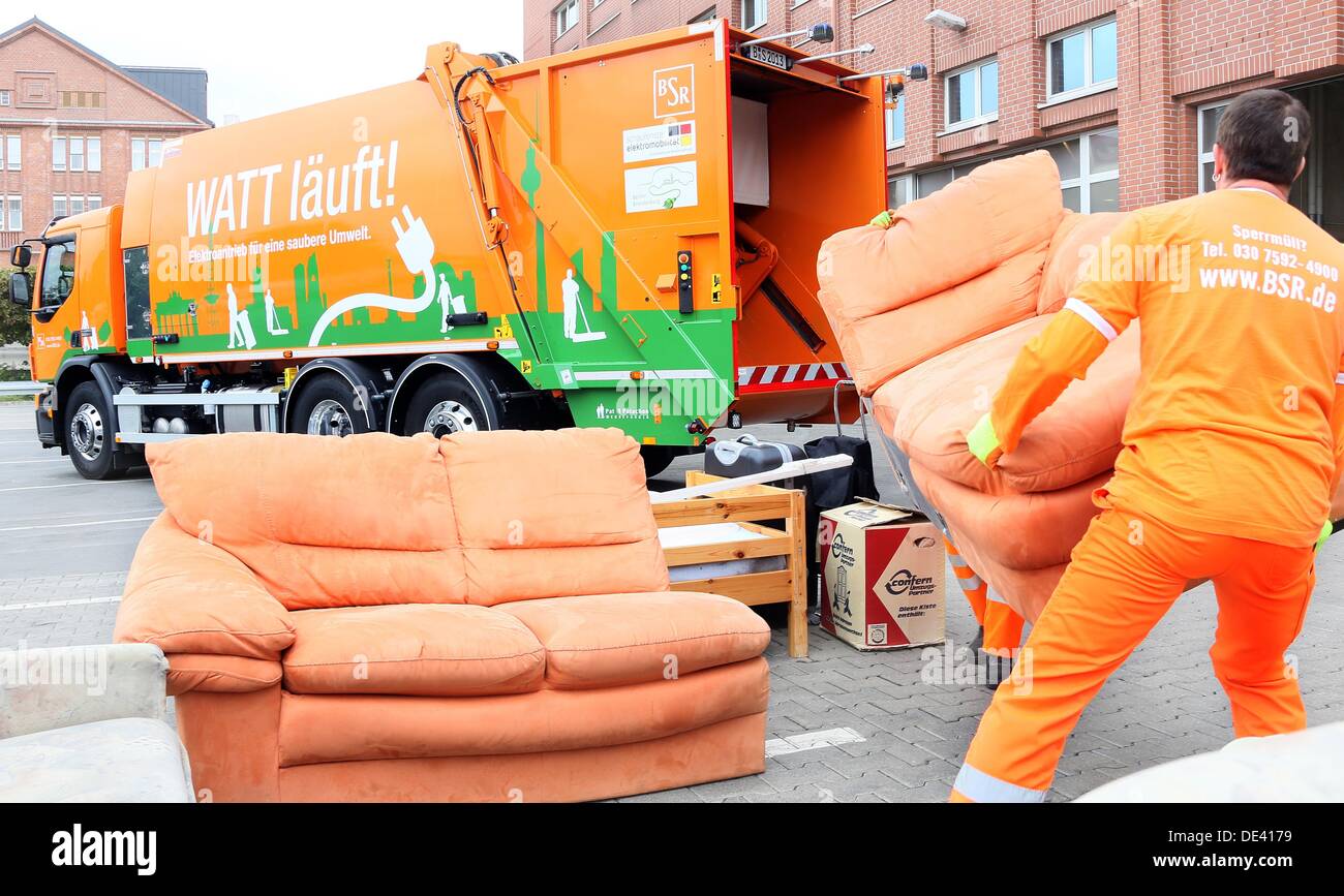Berlin, Germany. 11th Sep, 2013. Bulky trash is loaded into a new ...