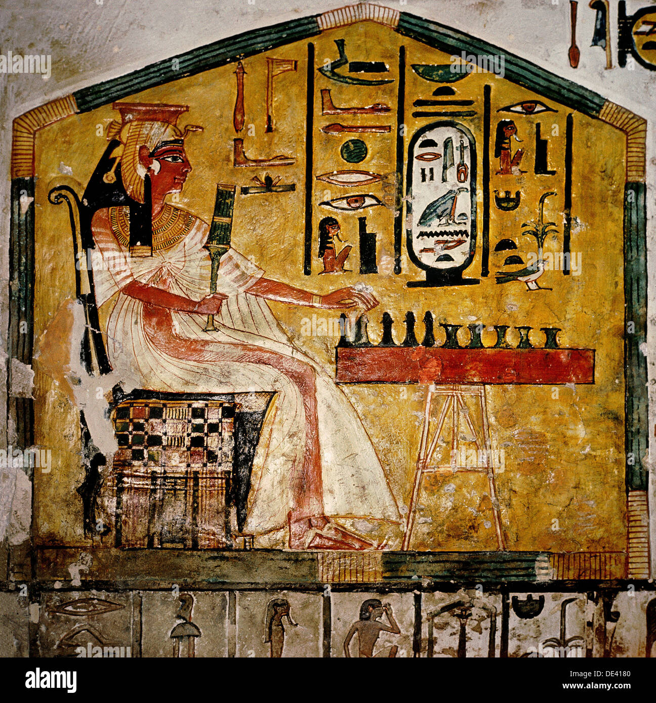 Queen nefertari senet hi-res stock photography and images - Alamy Queen nefertari senet hi-res stock photography and images - Alamy