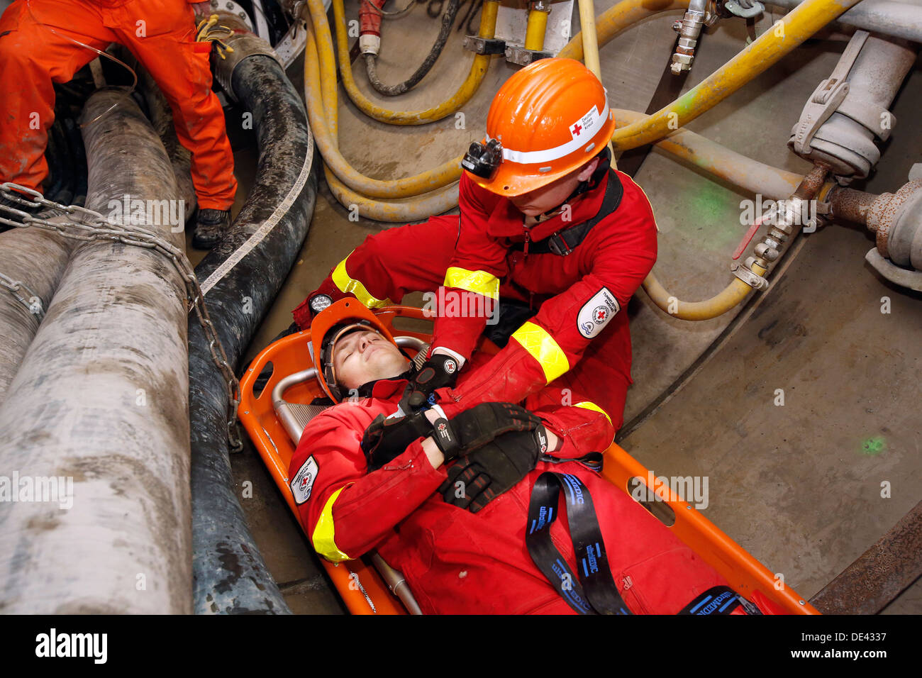 Gelsenkirchen, Germany, tunnel rescue practice Stock Photo - Alamy