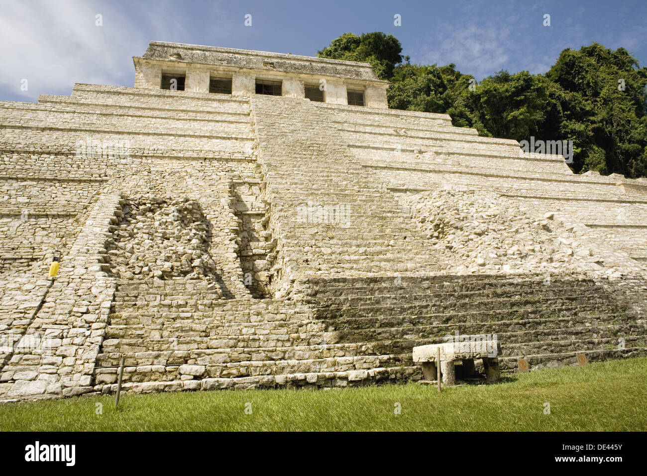 Inscription temple palenque hi-res stock photography and images - Alamy