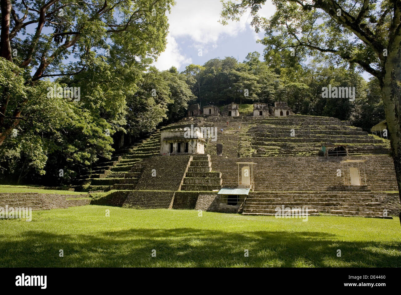 Bonampak mayan ruins hi-res stock photography and images - Alamy