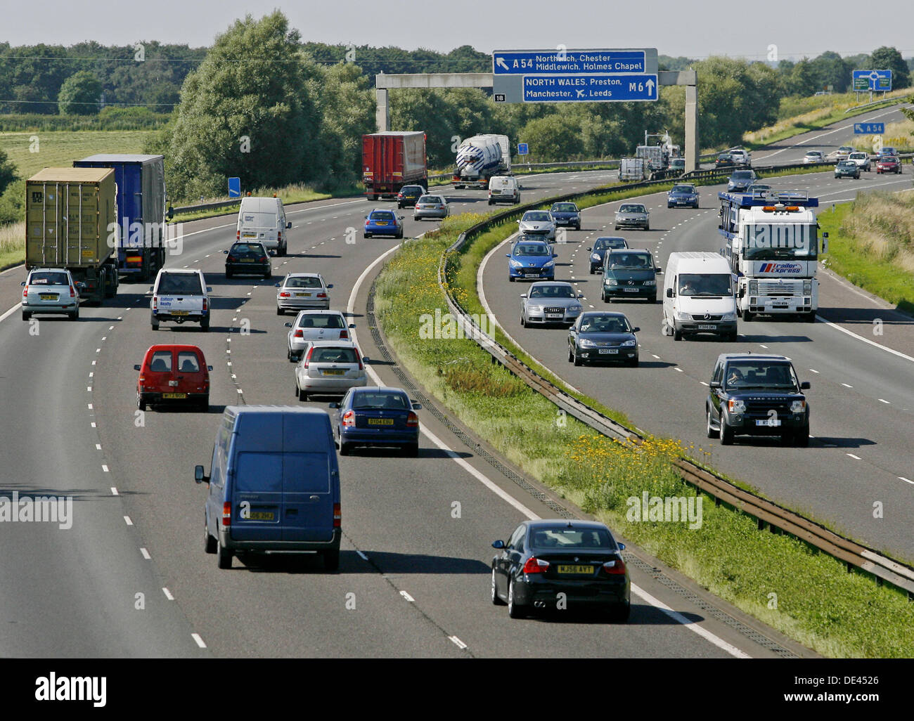 Cheshire uk m6 motorway hi-res stock photography and images - Alamy