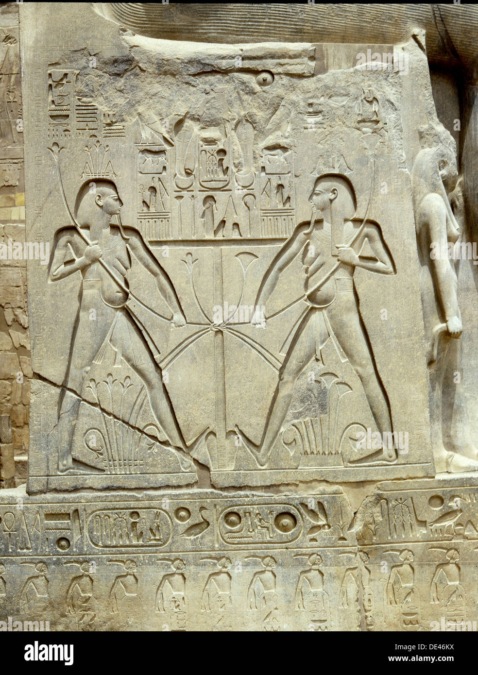 Rameses ii colossus and luxor temple hi-res stock photography and ...